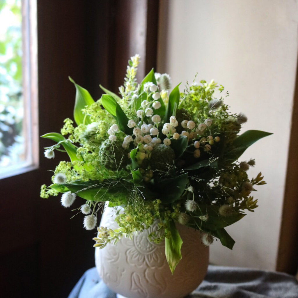花香～kaka～ | 市川市本八幡の花屋です。花の持つ色，香りを大切にお届けしております。